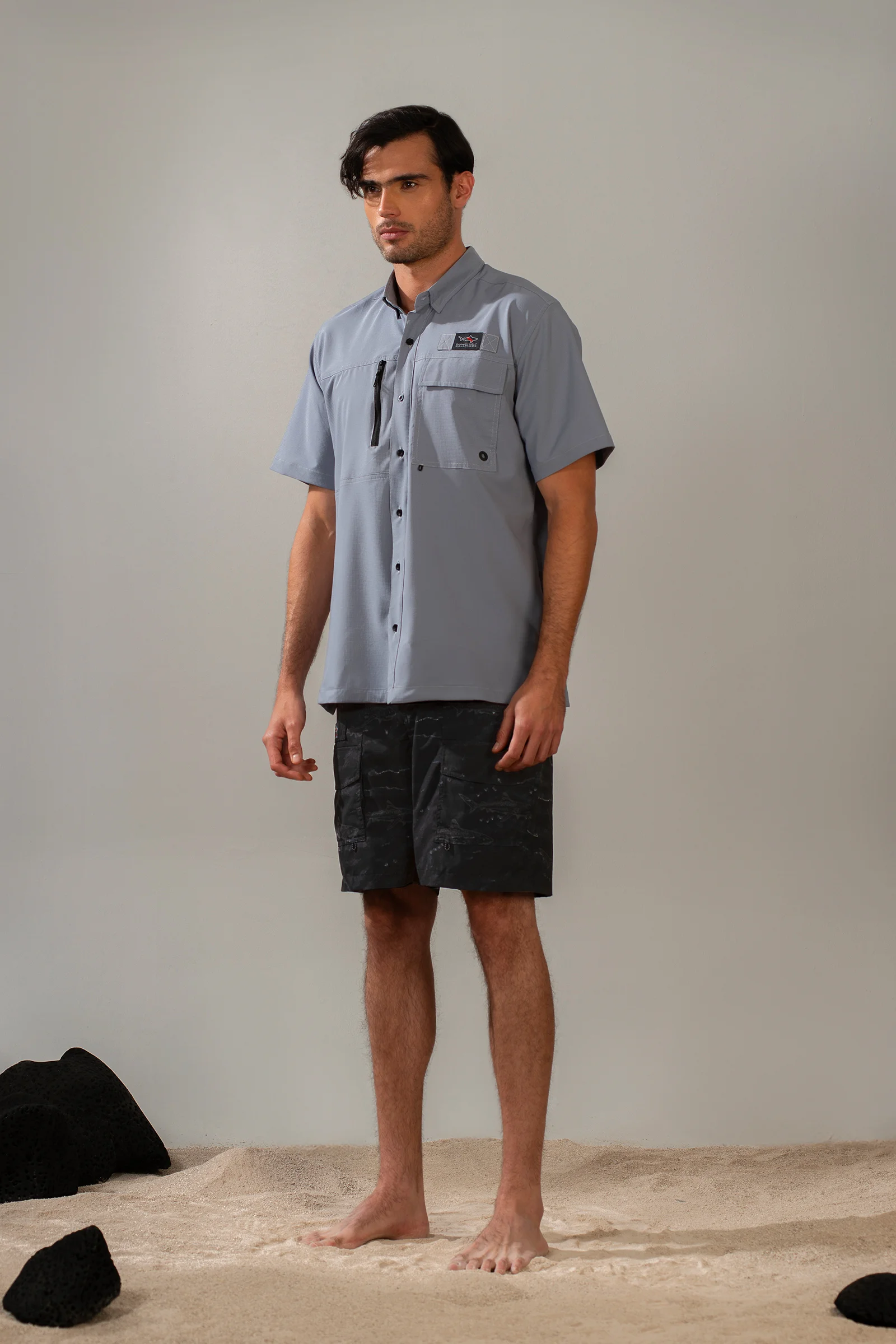 CAMISA TÉCNICA MANGA CORTA CELESTE – Darwin and Wolf